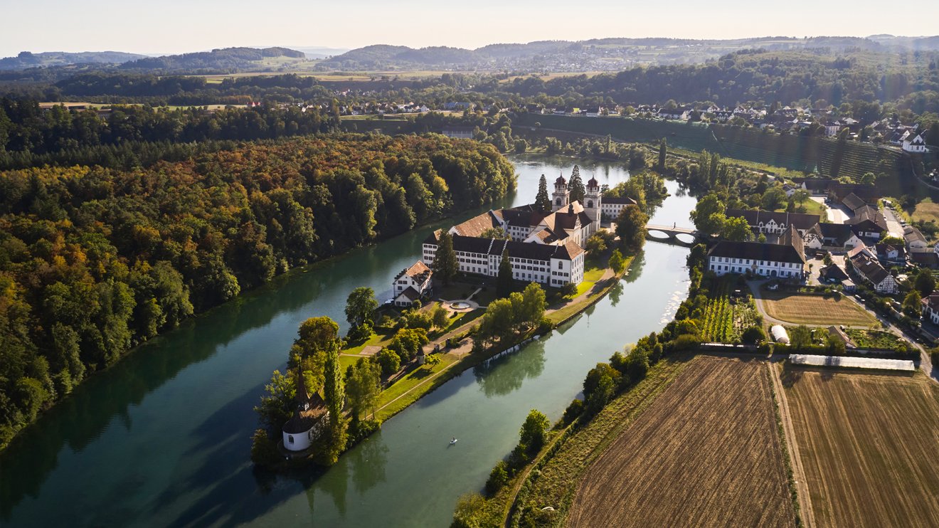 Landgasthof Halbinsel Au - Ein Fest für Gaumen und Auge